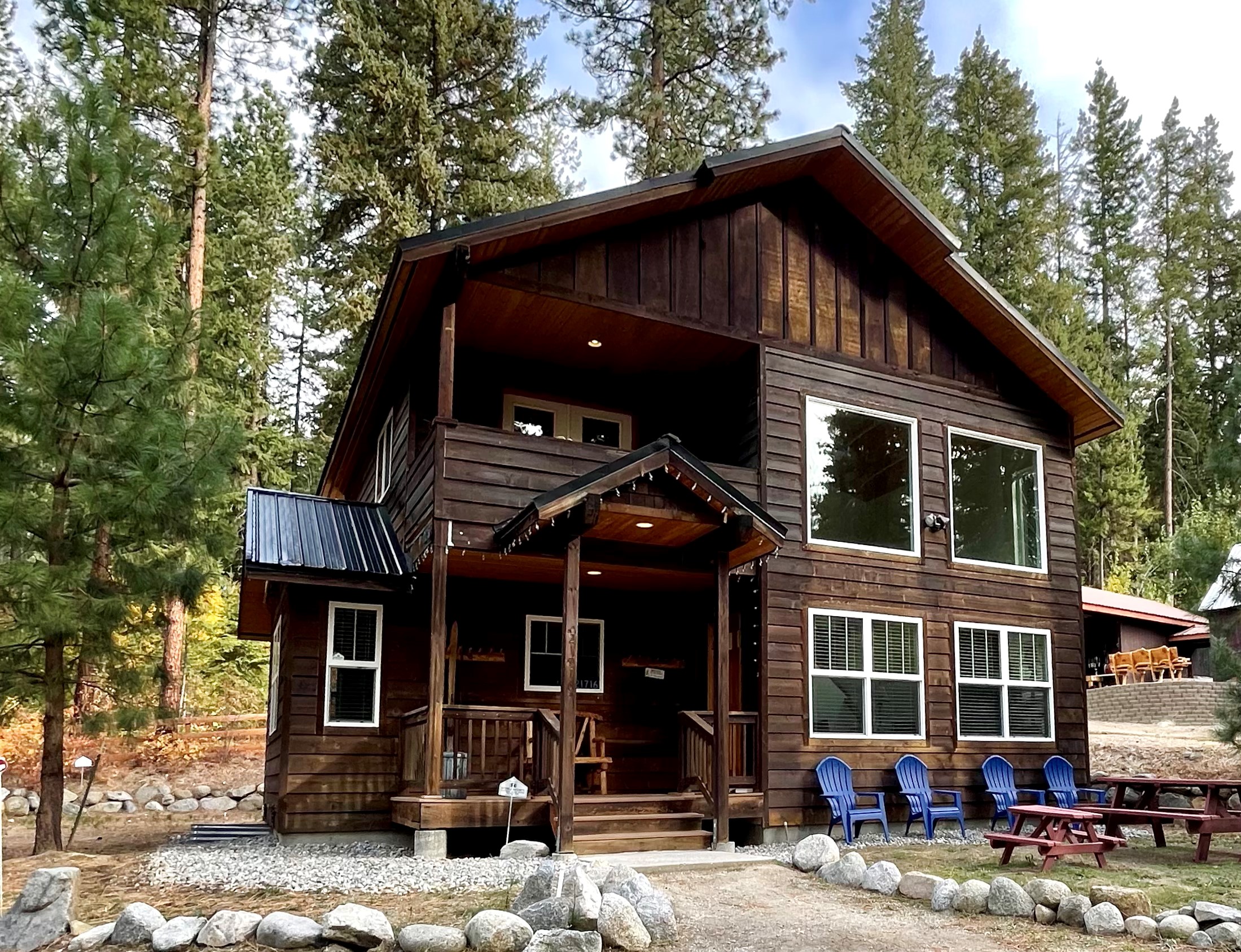 Splash into Summer and SAVE - NW Comfy Cabins